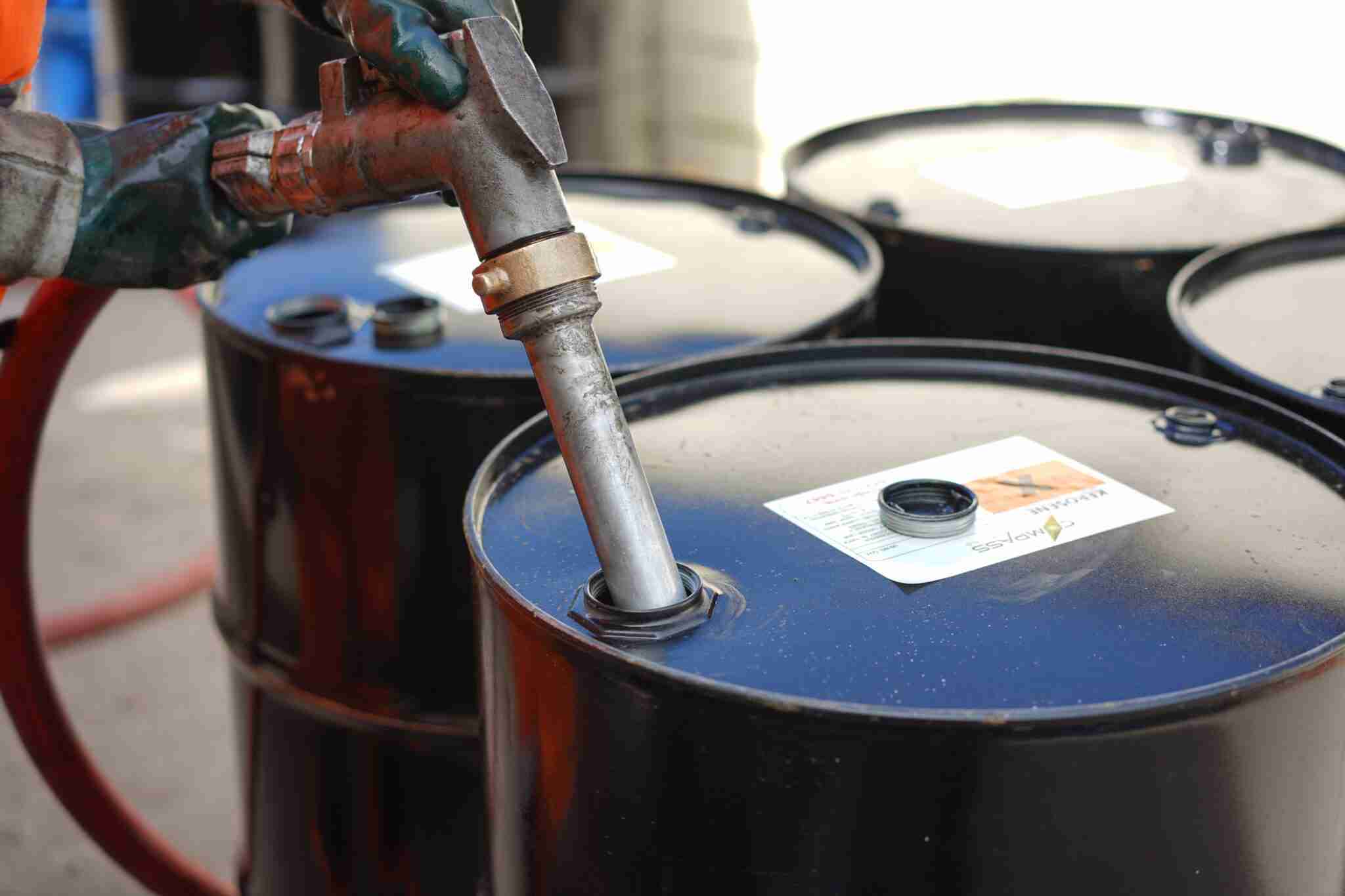 Fuel Containers: 200L barrels to 36,000L tankers